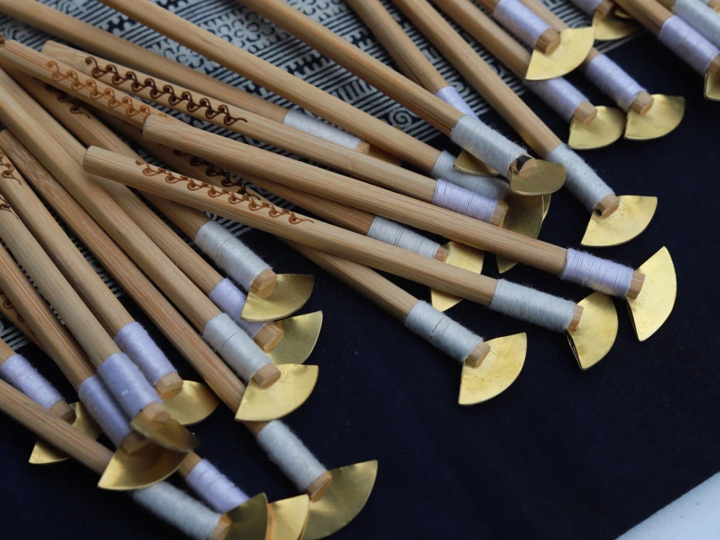 Miao Batik Tool: Traditional Wax Knife Used in Chinese Batik – Runystore